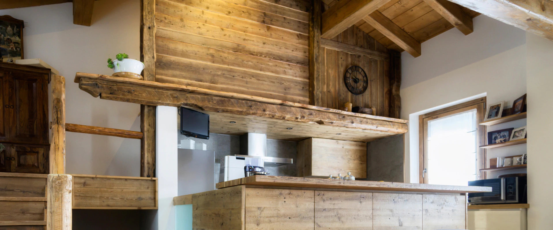 Interior Finishes – YXE Wood Select